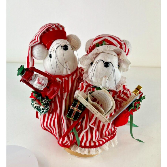 Holiday | Mice Music Box Plush Kerchief Bonnet We Wish You A Merry ...